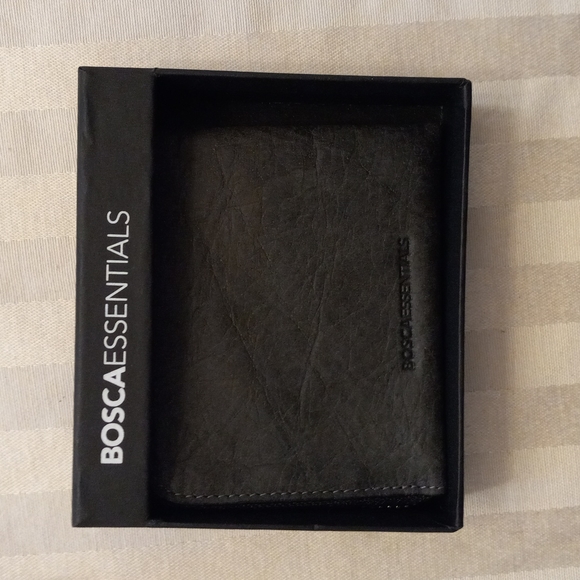 Bosca | Accessories | Bosca Leather Zip Arround Wallet | Poshmark